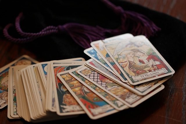 How many tarot cards in a deck? – Ask Saint